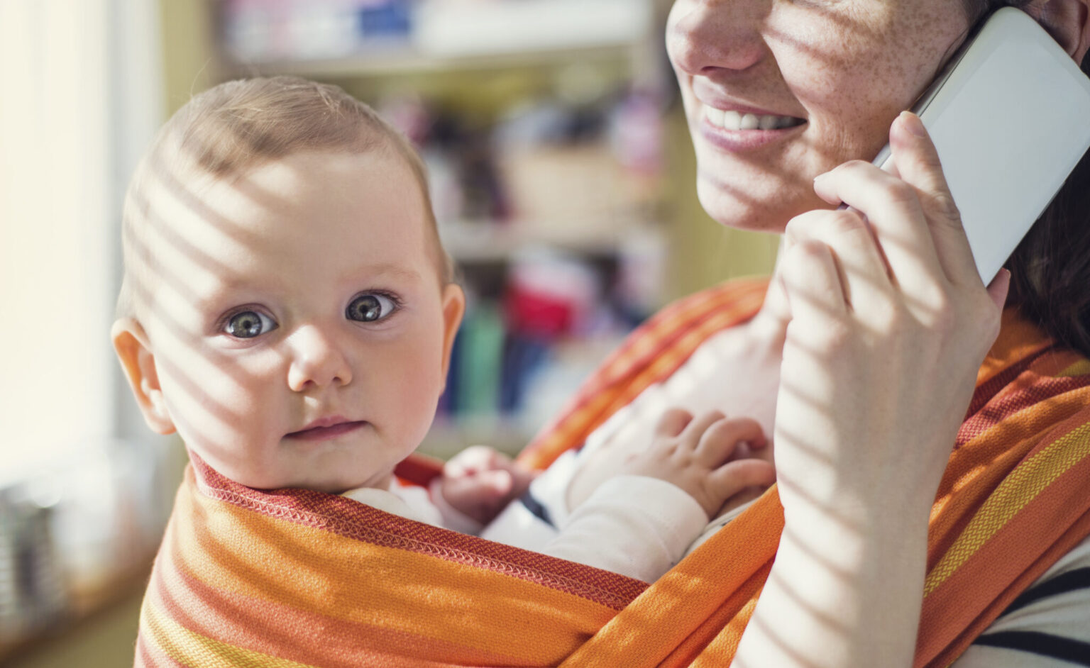 The Benefits of Baby Wearing - Latched Mama